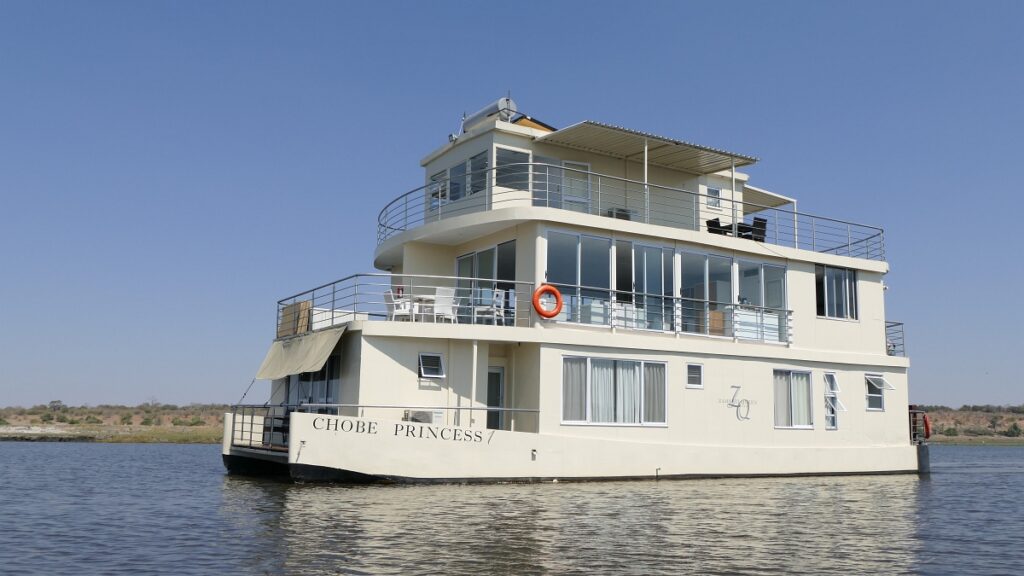 Chobe Princess: Hausboot Safari auf dem Chobe (+Ichingo River Lodge)